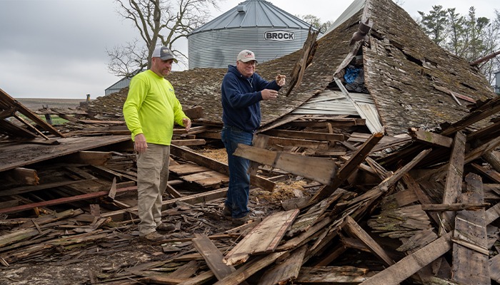 Straight-line winds cause widespread damage in NW Iowa